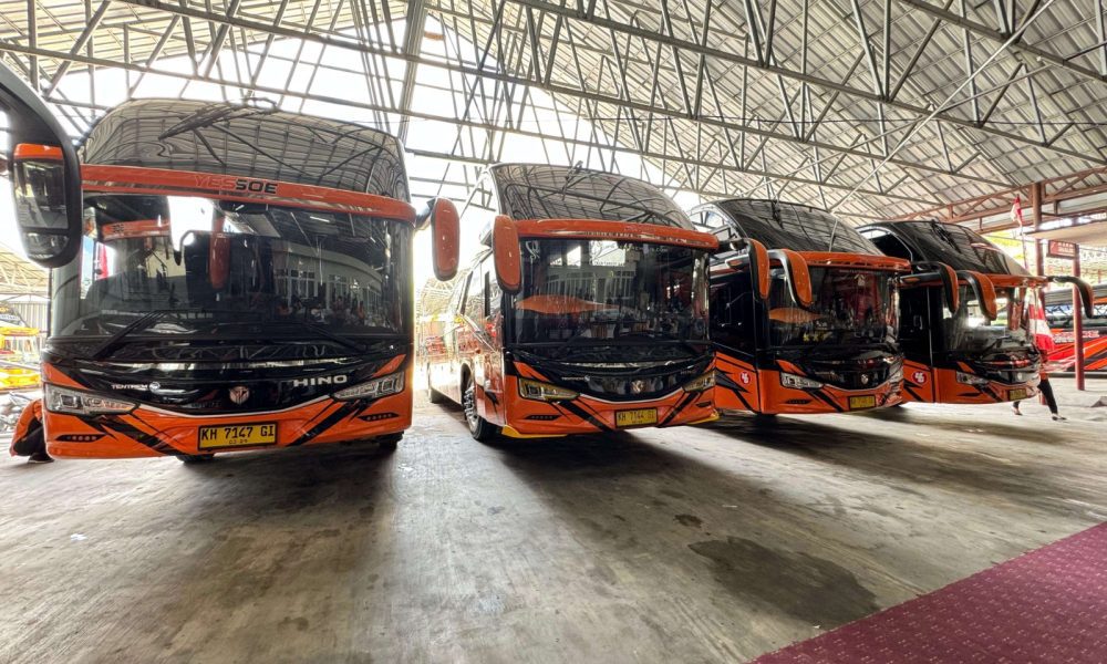 HINO Serahkan 5 Unit Bus RM 280 ABS Guna Perkuat Bisnis Transportasi PO ...