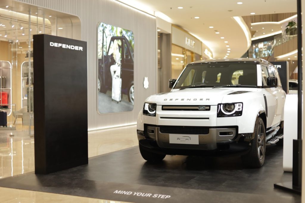 Defender 110 Dan Range Rover Evoque Tampilkan Kenyamanan Dan Kemewahan ...