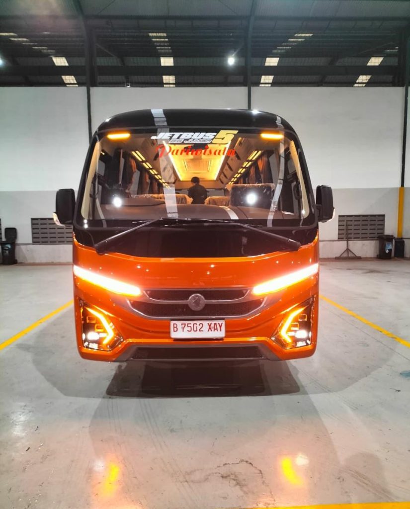 PT HMSI Serahkan Hino Bus GB 150 L kepada PT KPI Menandai Mulainya ...